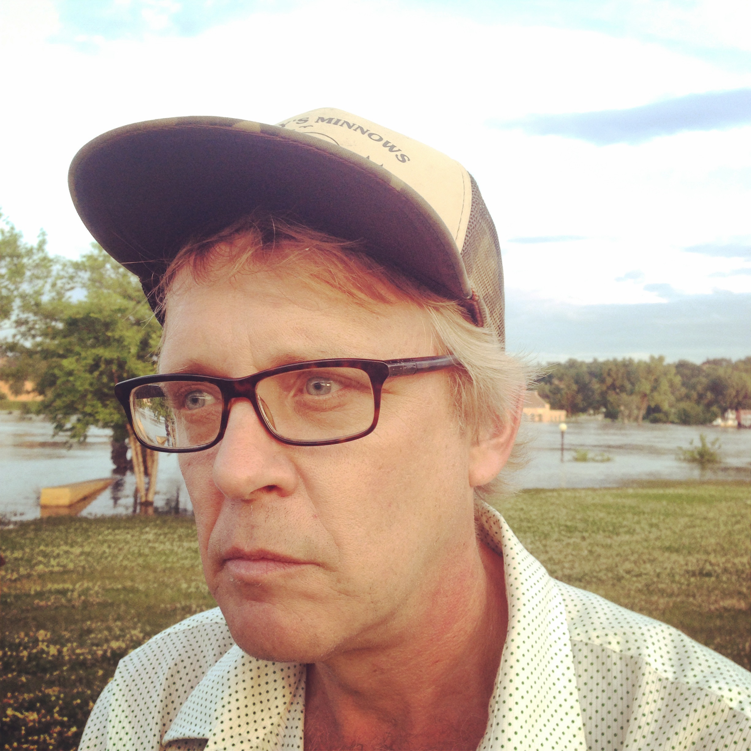 Mike’s Shantyboat – A Secret History of American River People