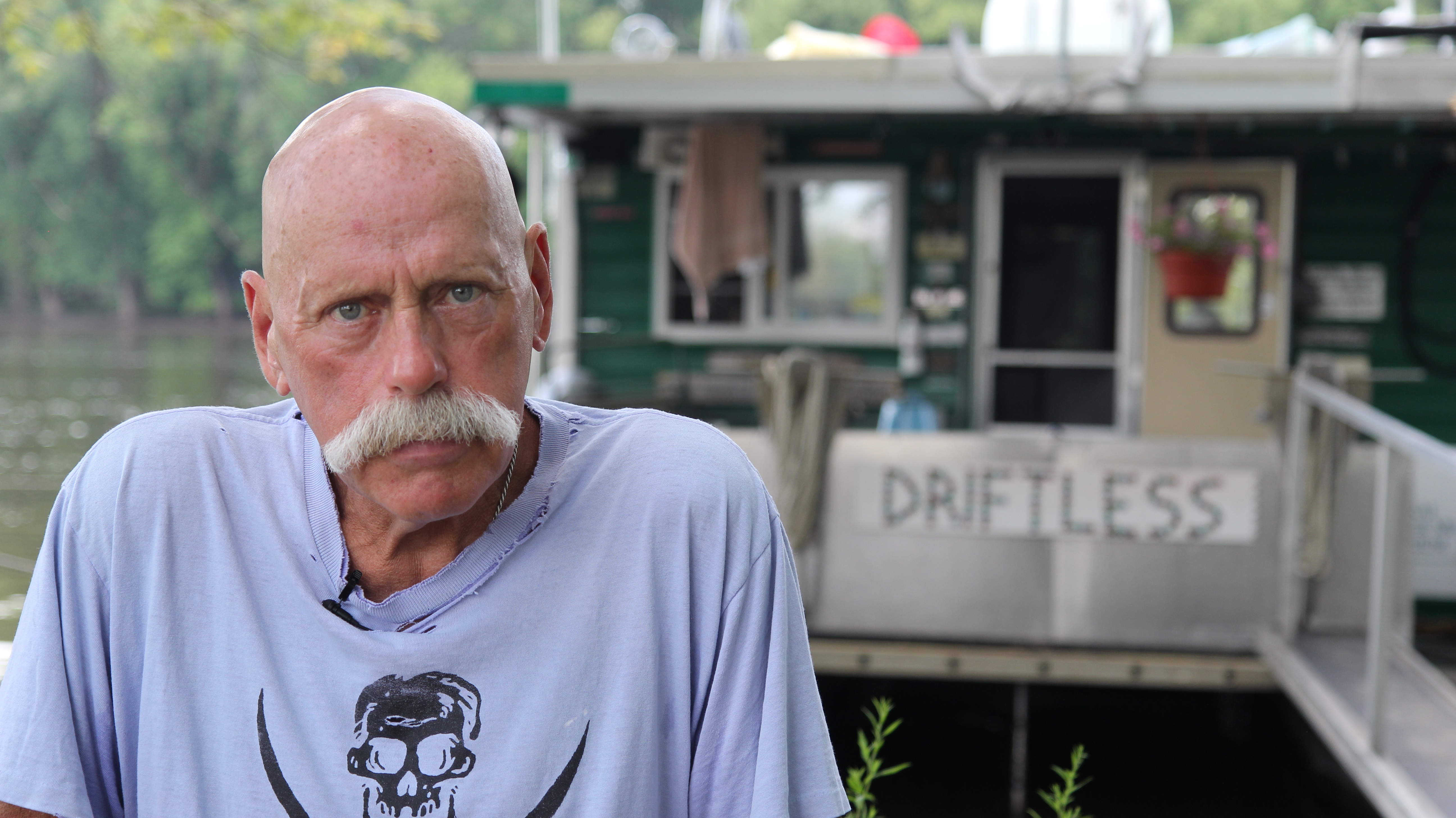 Honoring Tim Mason and the Floating Shantyboat Library – A Secret ...